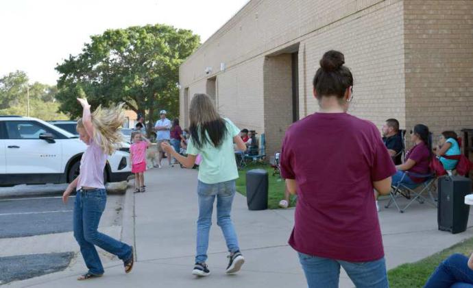 3rd Annual Primary Back-to-School Cookout! | Lamb County Leader-News